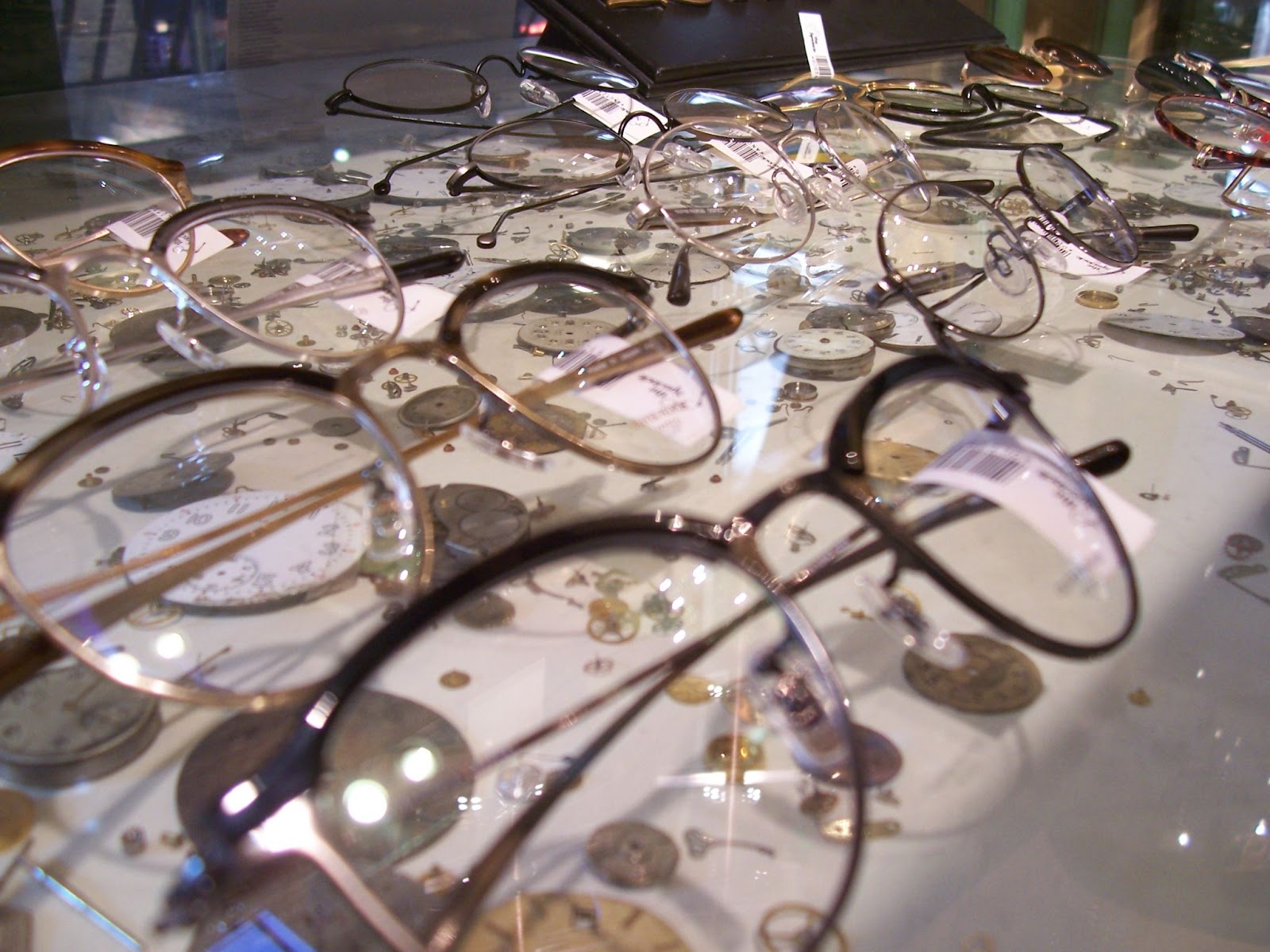 Everything You Need To Know About Custom Eyewear